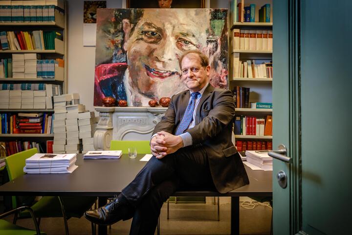 Rik Torfs gaat preek houden in de kerk: “Ik ga niet in concurrentie met ...