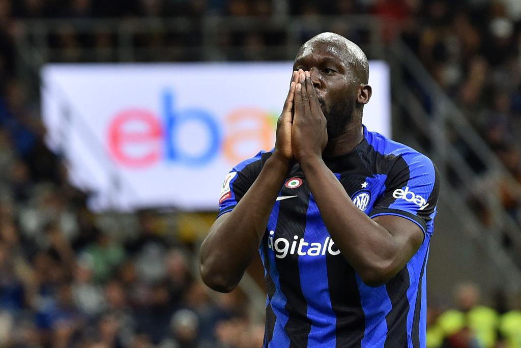 Na de fans halen nu ook Inter-iconen uit naar “verrader” Romelu Lukaku ...