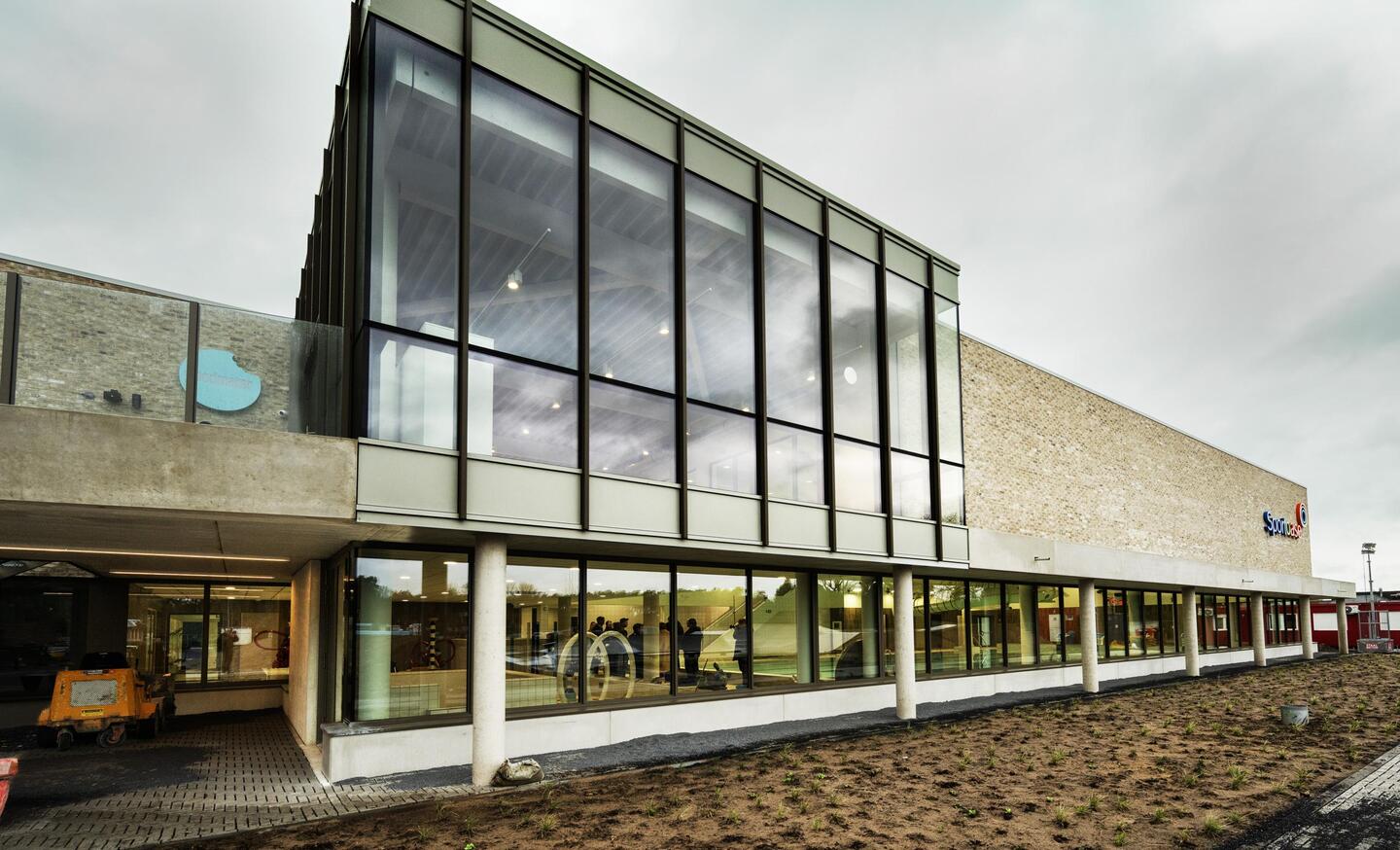 Nieuw sportcomplex Balsakker met zwembad opent op 27 april: “Veel ...