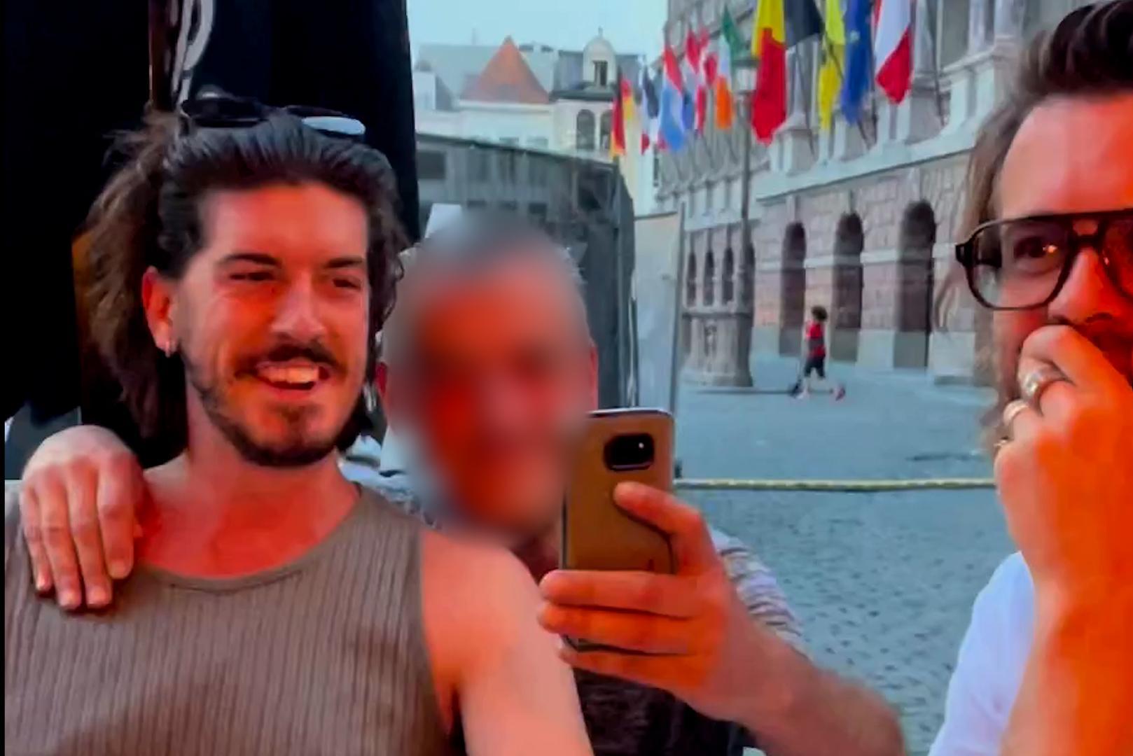 Fan wil selfie nemen met Mathieu Terryn, maar vergist zich van persoon ...