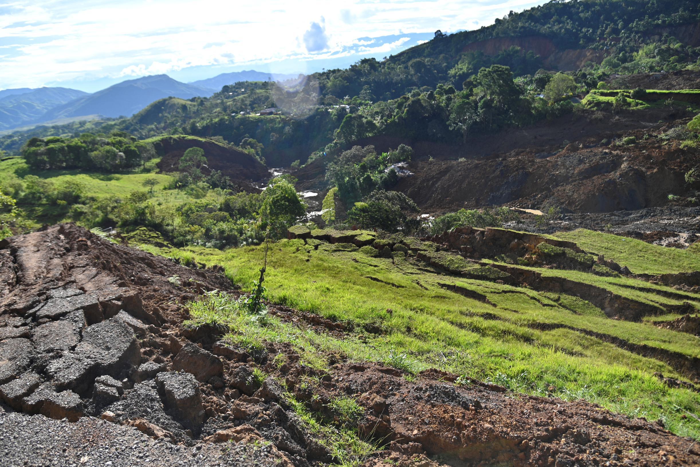 Belangrijkste weg tussen Colombia en Ecuador onderbroken door ...