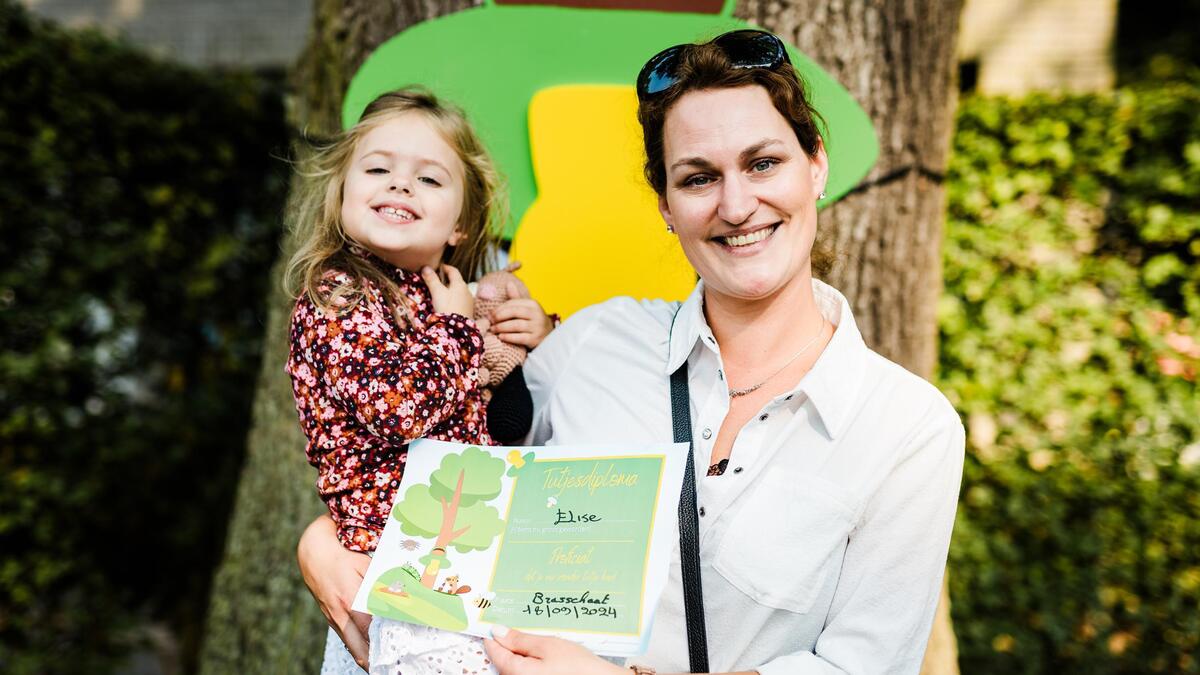 Kindjes kunnen tutje naar Tutjesboom brengen aan huis van het Kind ...
