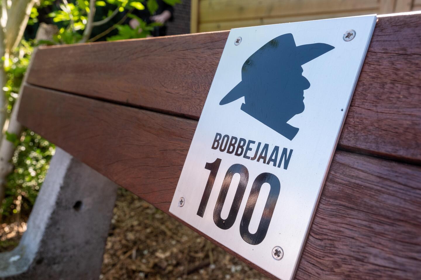 Bobbejaan Schoepen werd 100 jaar geleden geboren in Boom: gedenkplaat ...