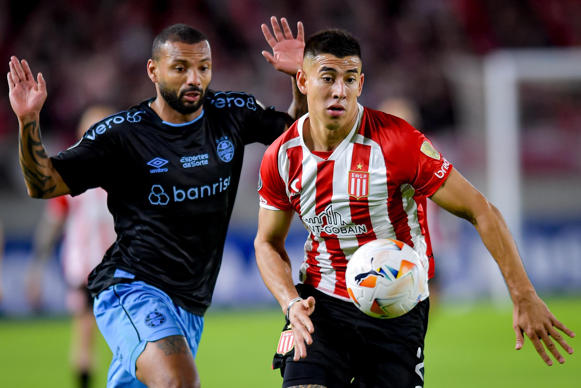 Daar is zomeraanwinst nummer twee voor Club Brugge: Zaid Romero (24 ...