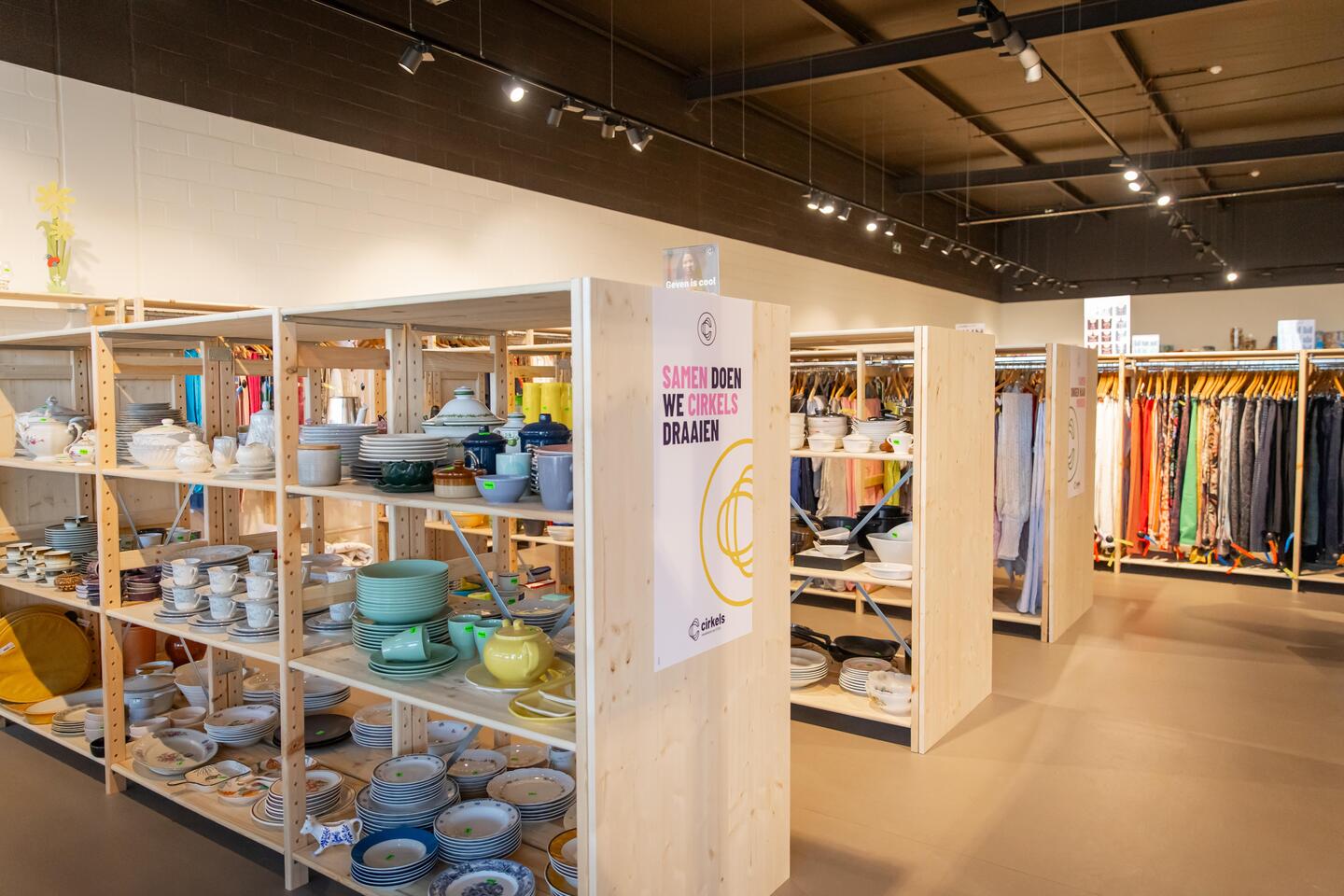 Nieuwe kringwinkel Cirkels in Mechelen-Zuid opent de deuren: “Nog meer ...