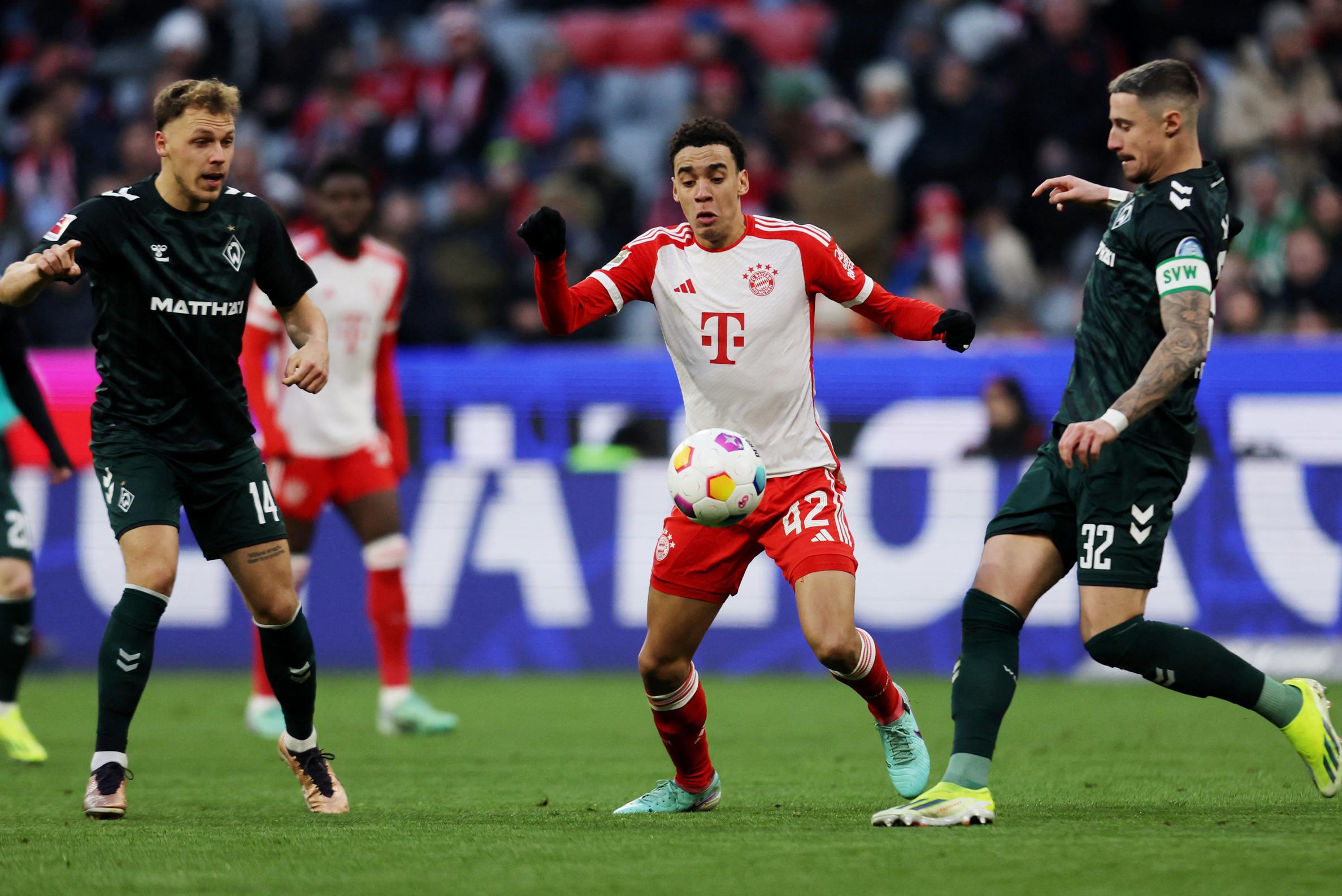 Antwerpenaar Senne Lynen en Werder Bremen smeren Bayern München eerste ...
