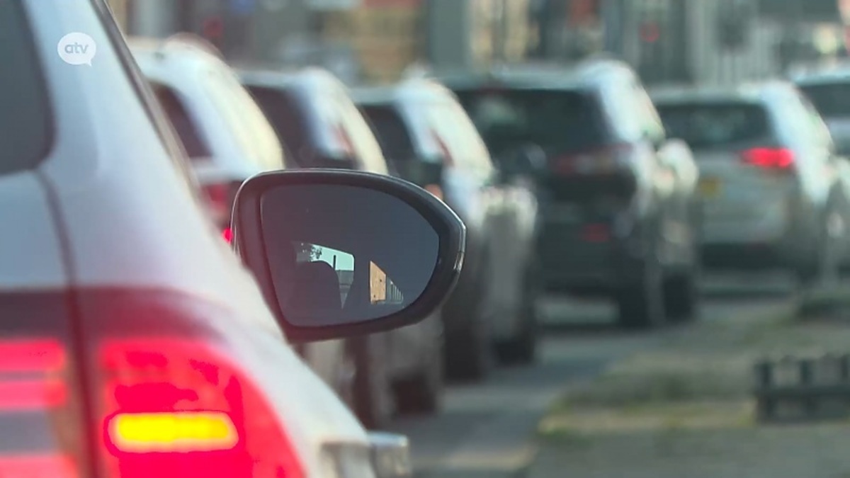 Filerijden op en vooral rond de Antwerpse Ring door ingrijpende werken ...