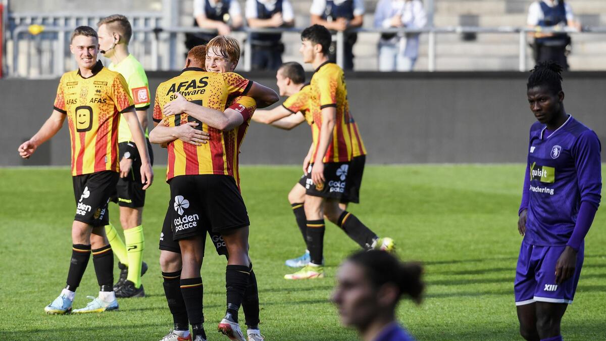 Kobe Bohets (Jong KV Mechelen) zet streekderby met twee doelpunten naar ...