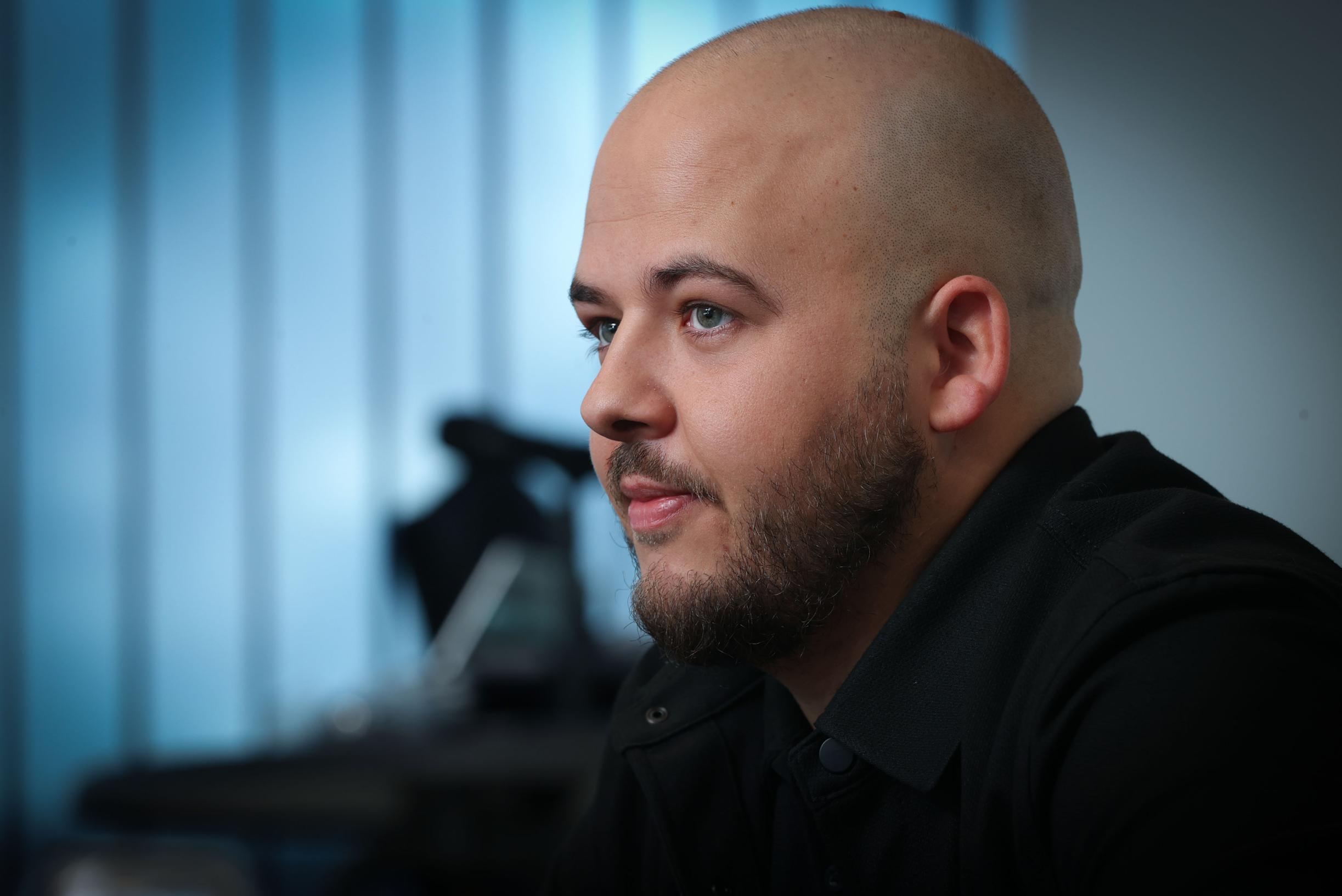 Regerend wereldkampioen Luca Brecel opent WK tegen Gilbert | GVA
