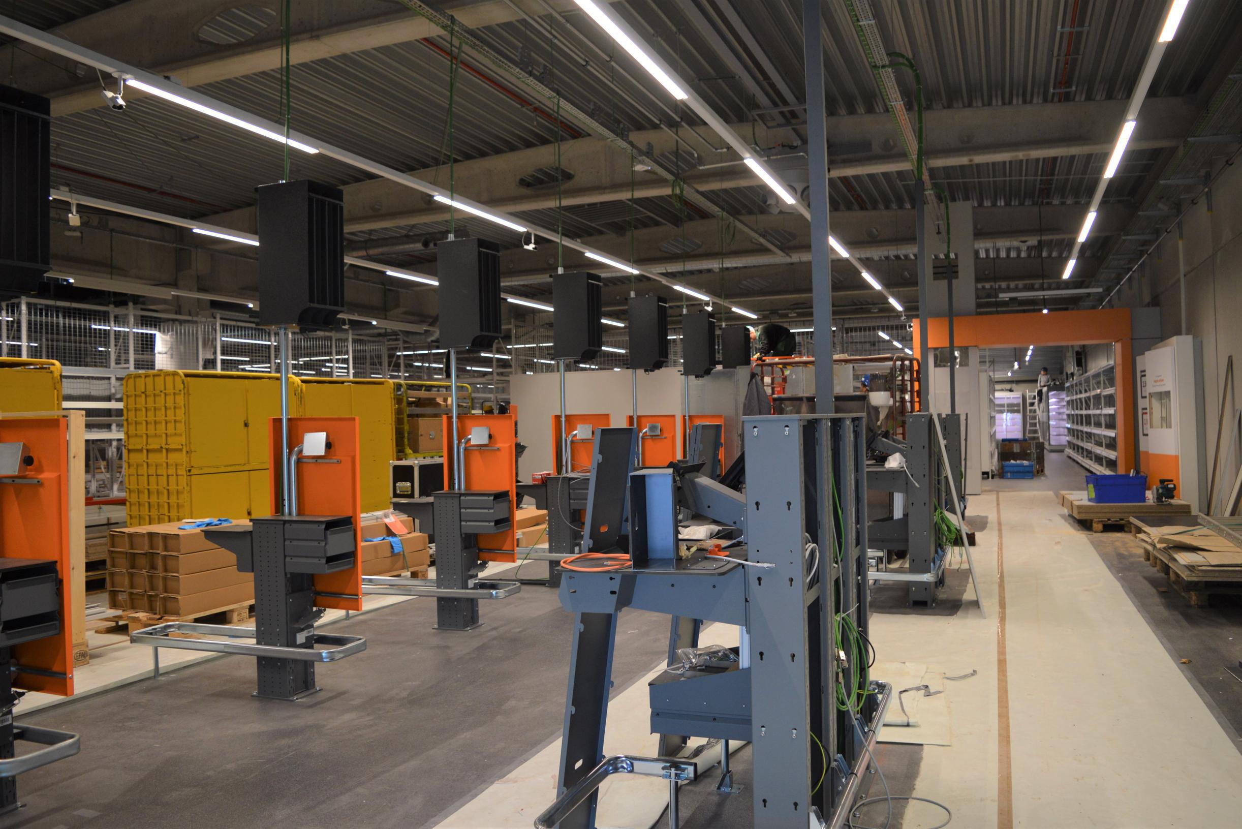 Zo’n tien kandidaten op jobdag voor volledig vernieuwde Colruyt van ...